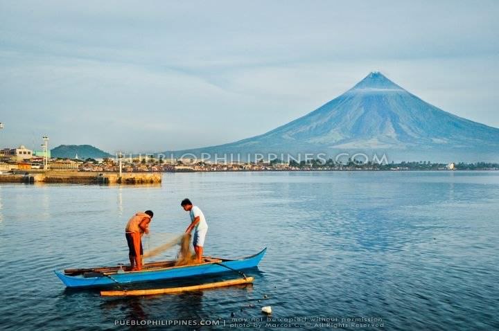 Legazpi City Night Travel and First Glimpse of Mayon Volcano – Ambot-ah ...